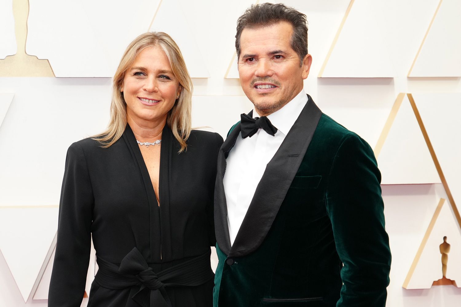 John Leguizamo Says His Wife 'Just Found Facebook': 'It Still Connects ...