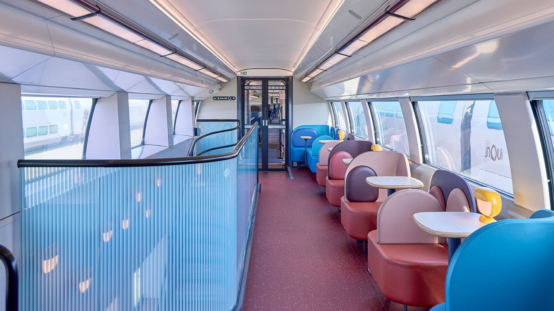 Photos: France's river-themed Flow Train goes 97% recyclability for ...