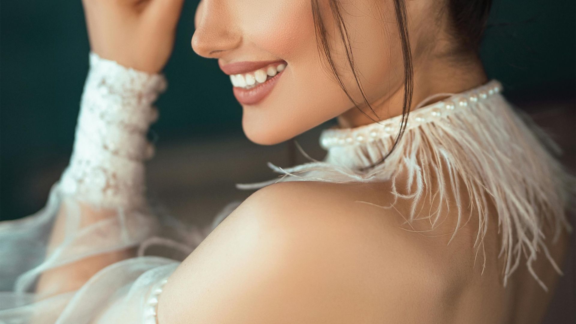 20 Unique Tips For Accessorizing Your Wedding Look