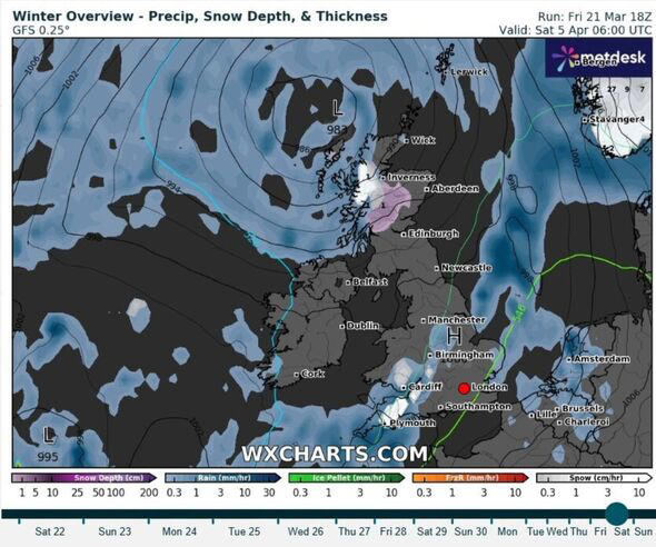UK snow maps show 18 counties in England, Scotland and Wales hit in ...