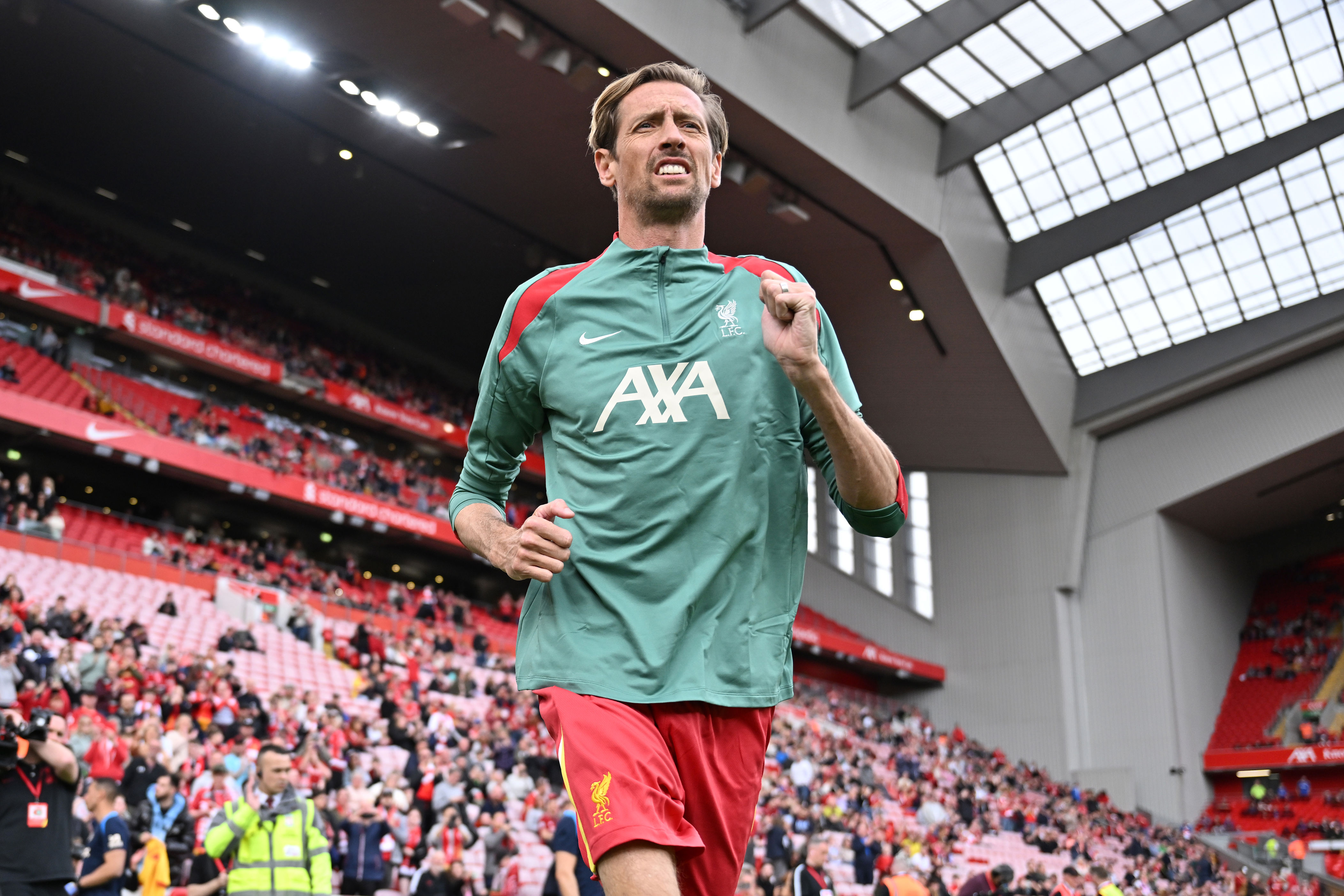 Liverpool Legends vs Chelsea Legends LIVE: Charity match result, latest ...