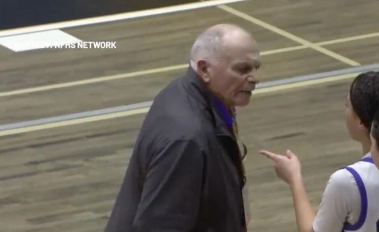 Longtime high school basketball coach fired after yanking girl’s hair ...