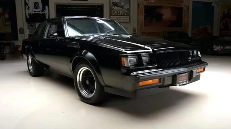 What Is A GM G-Body? (And 5 Iconic Muscle Cars That Used It)