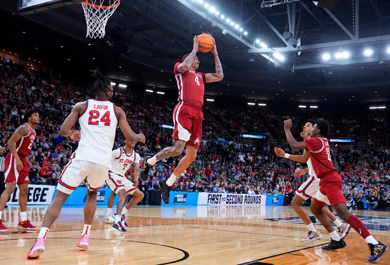 What time is Arkansas vs. Texas Tech in March Madness Sweet 16 game? TV channel, how to watch