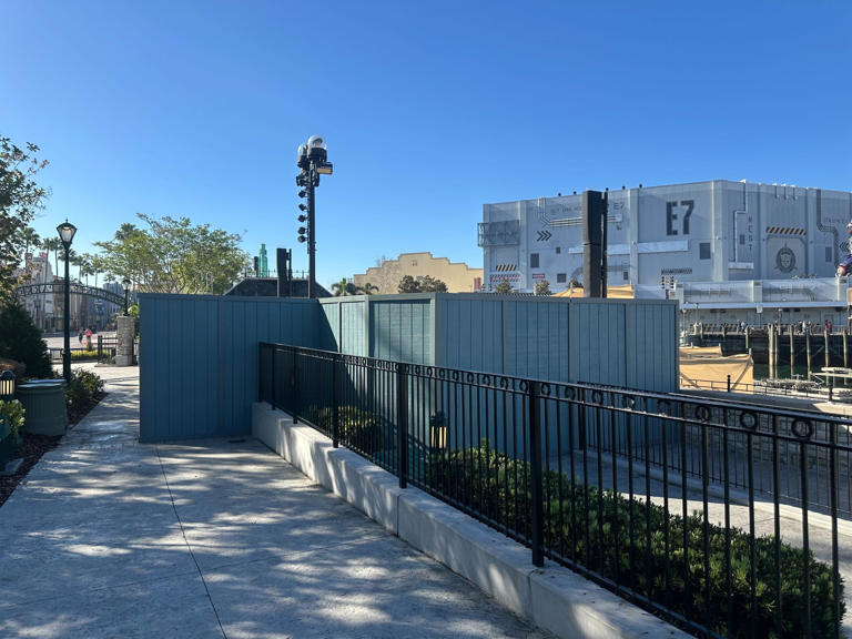 Work Underway in Universal Studios Florida Lagoon Before CineSational ...