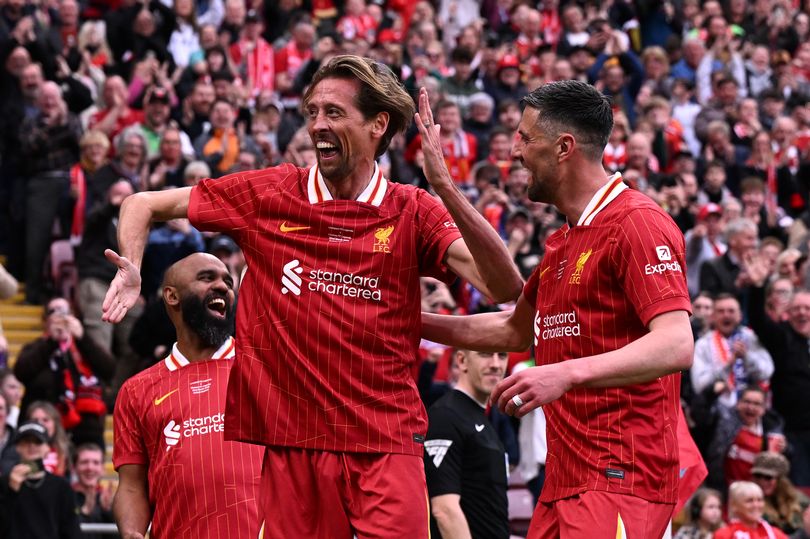 Peter Crouch changed his mind on robot celebration just minutes before ...