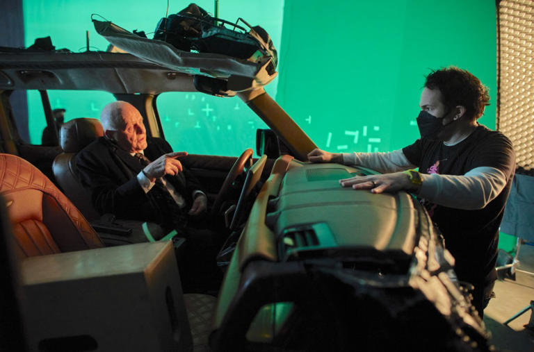 ‘Locked': How Custom Built Lenses Captured Anthony Hopkins' Psychotic ...