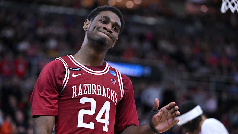 Razorbacks Continue Writing Story, Advancing to Sweet 16