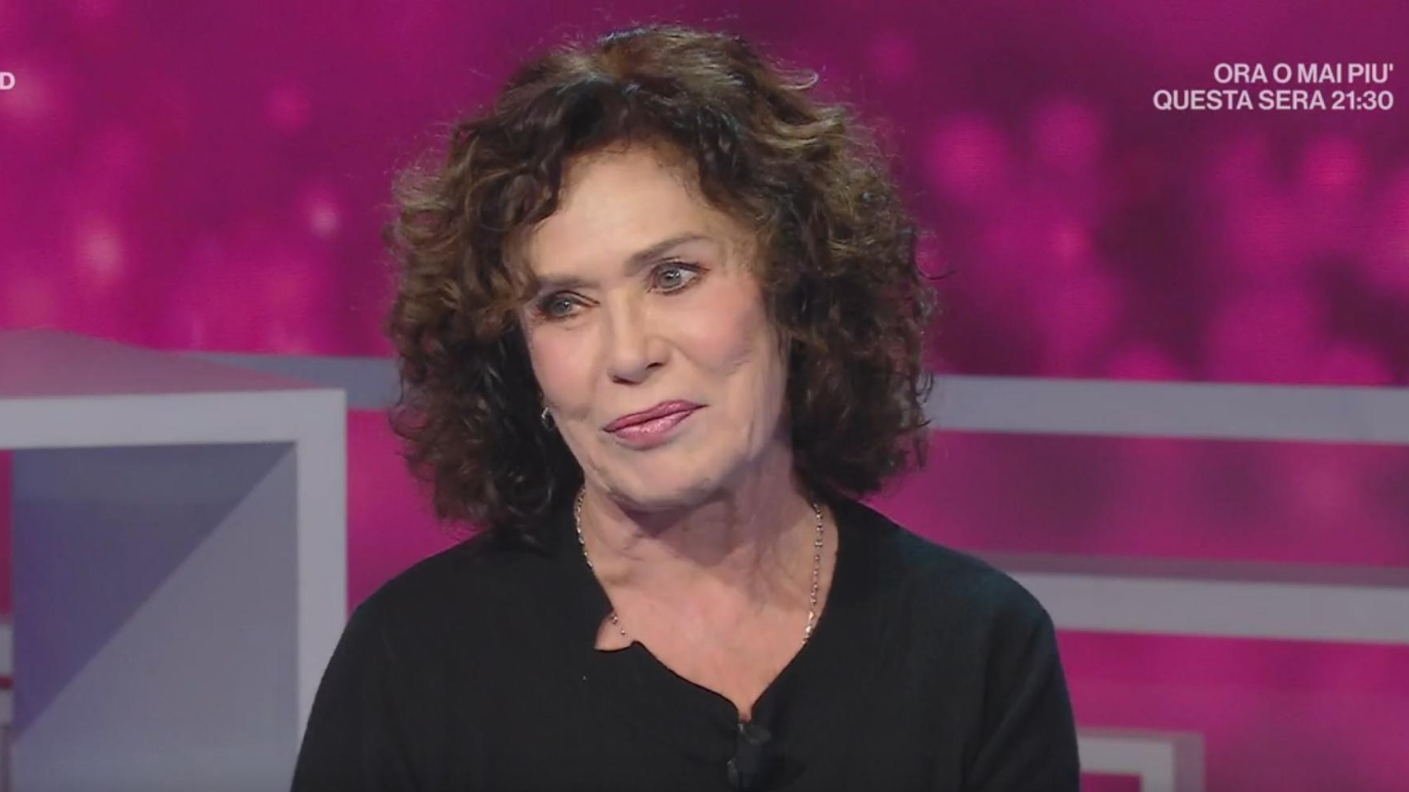 Corinne Clery si racconta: dagli amori al rapporto con il figlio