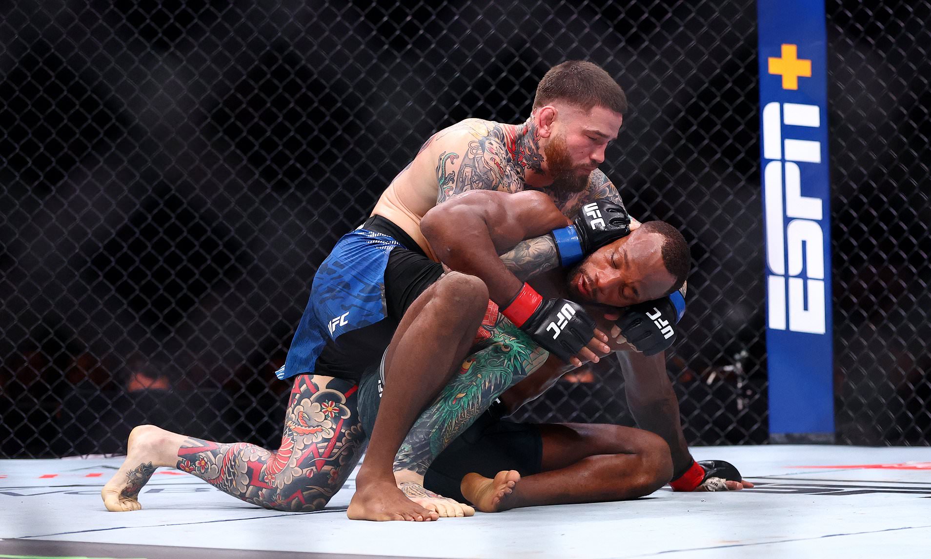 Leon Edwards suffers crushing defeat against Sean Brady at UFC London ...