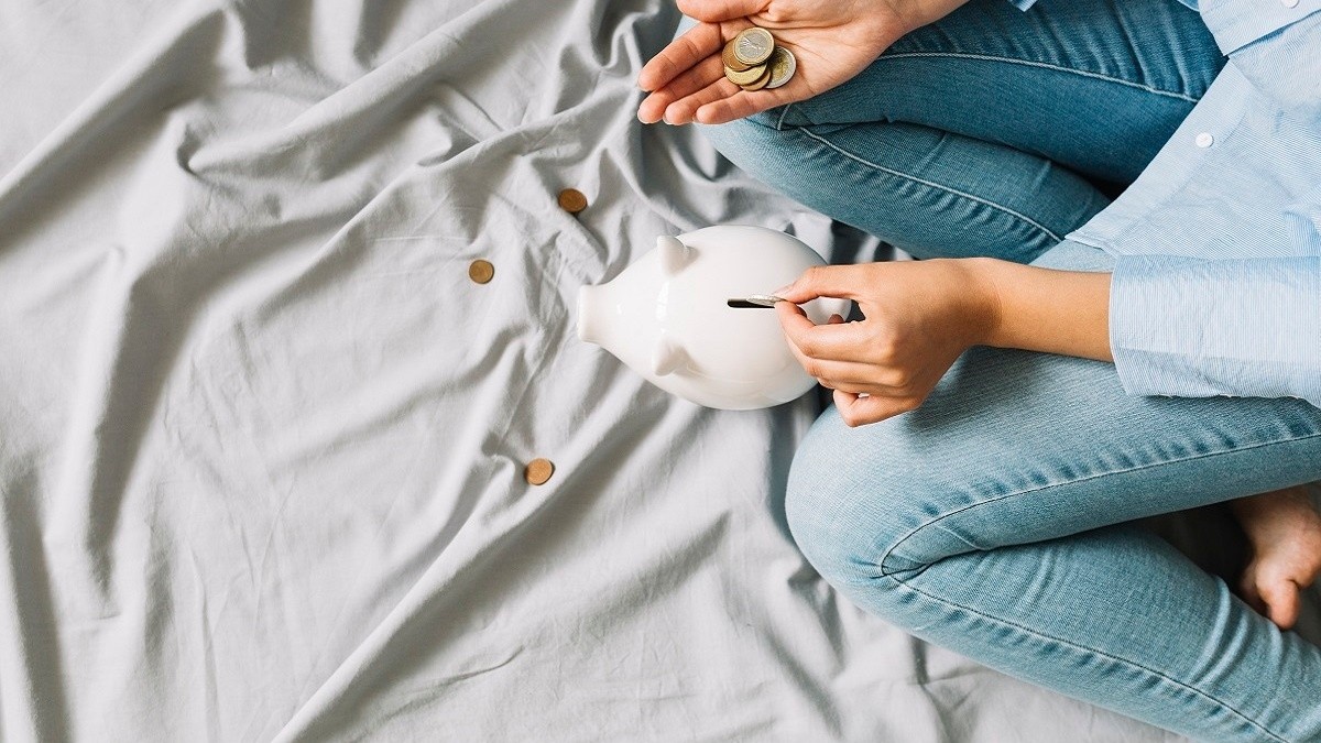 Saving without a clear goal: the mistake of saving "just in case"