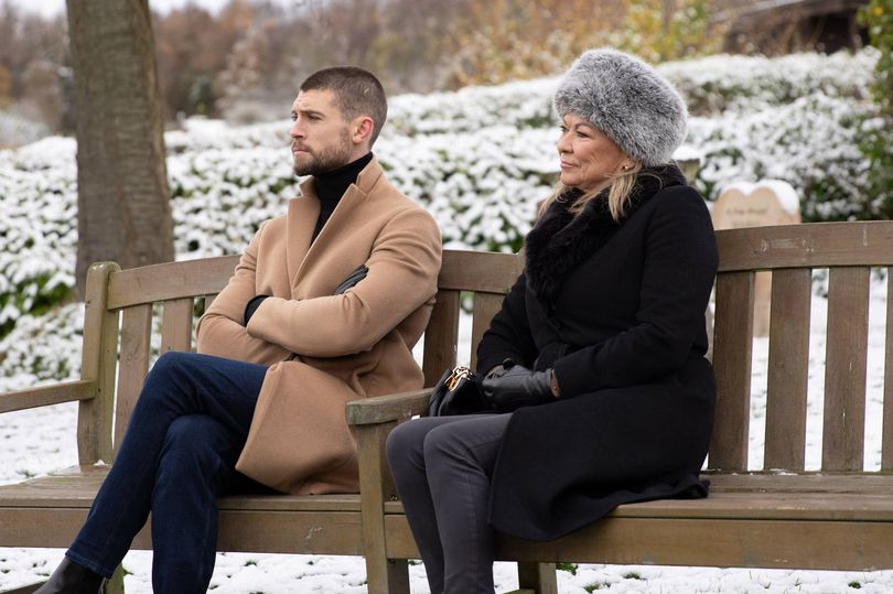 Emmerdale's Ned Porteous teases ongoing grudge between Joe and Kim Tate ...