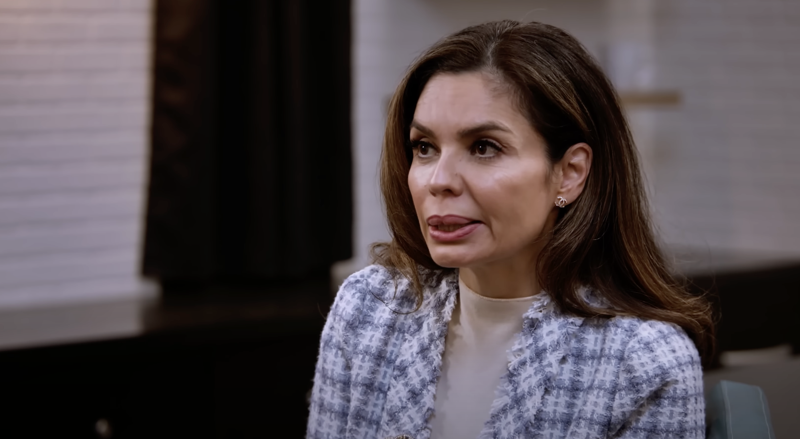 RICH MOTHER Belittles Poor Mom's PARENTING