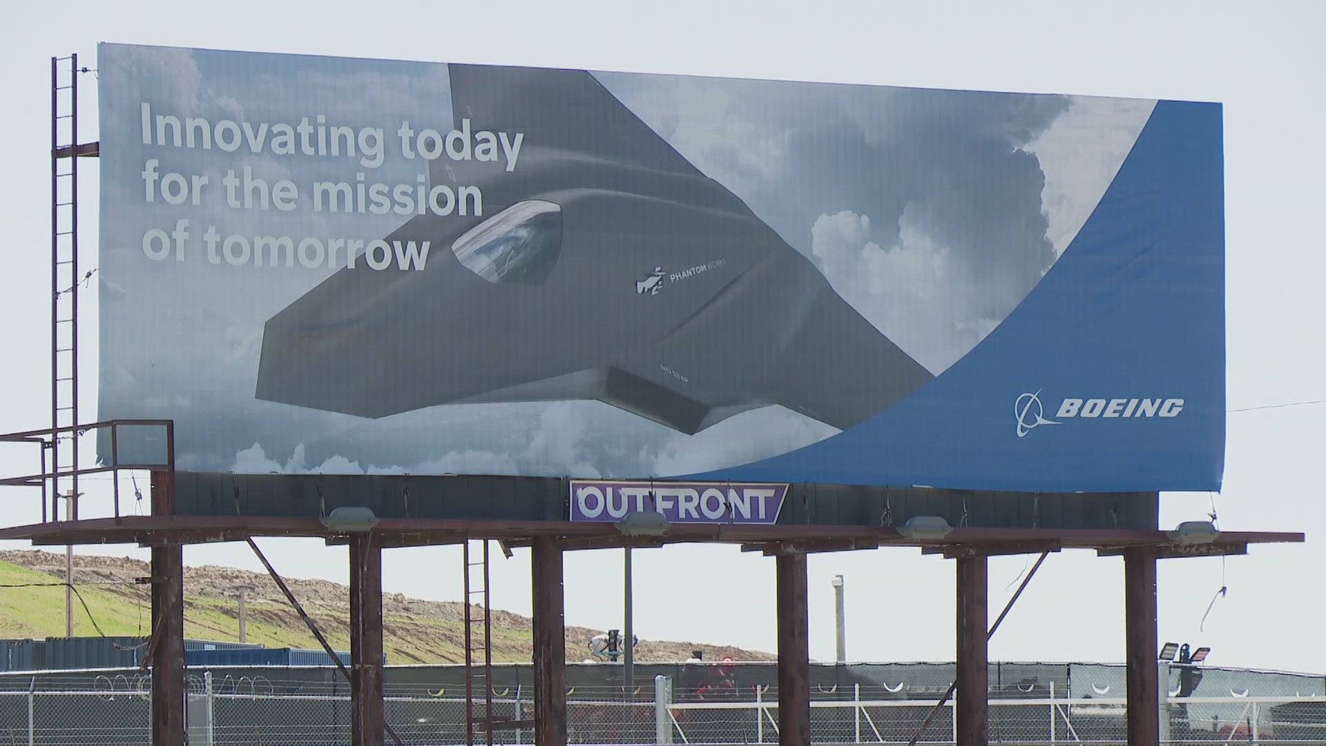 Boeing's new fighter jet contract could be worth at least $20 billion