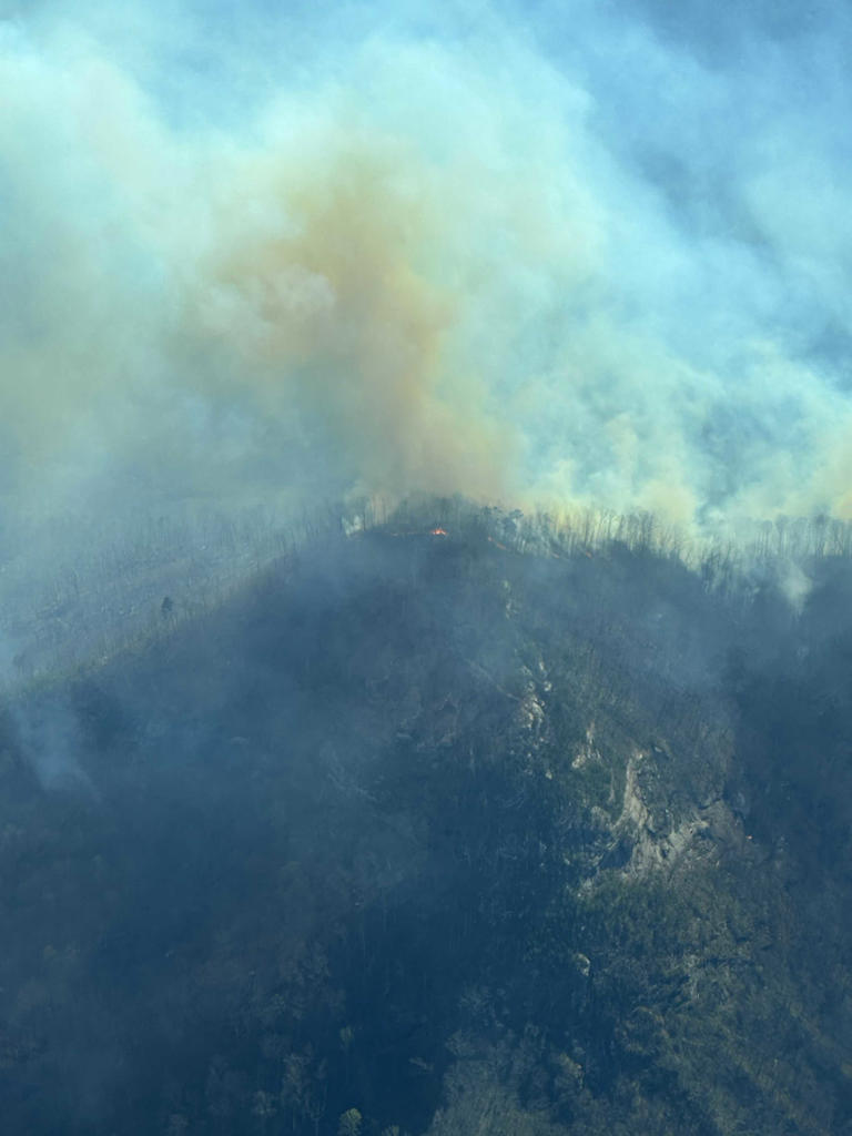 What you need to know about the fire burning at Table Rock