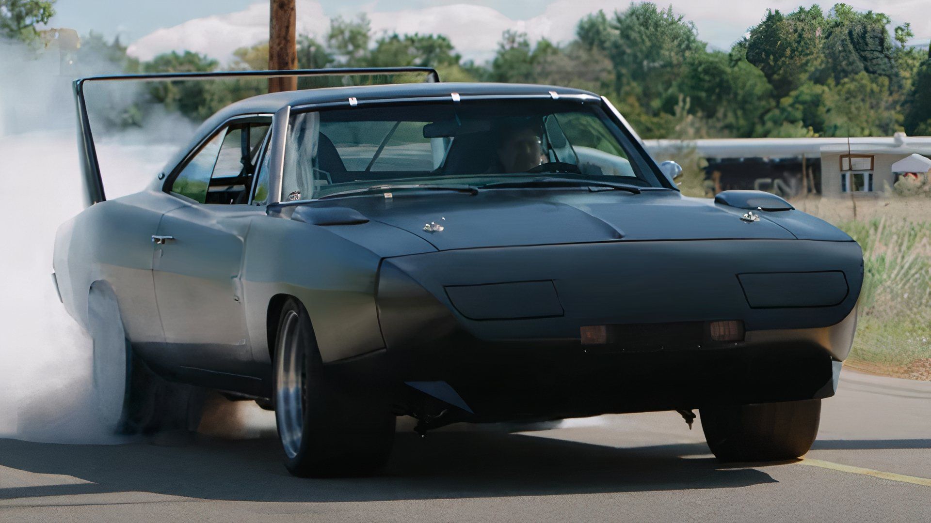 A Hellcat Redeye Engine Turns This ’69 Dodge Daytona Into A Street ...