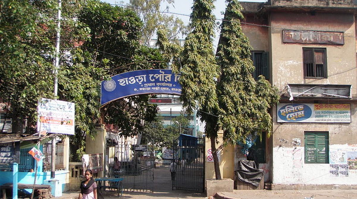 Parts of Howrah civic body goes without water, power after pipeline repairs