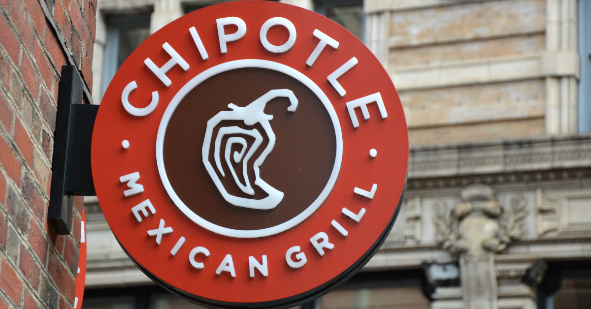13 Money-Saving Chipotle Hacks That the Employees Aren't Telling You