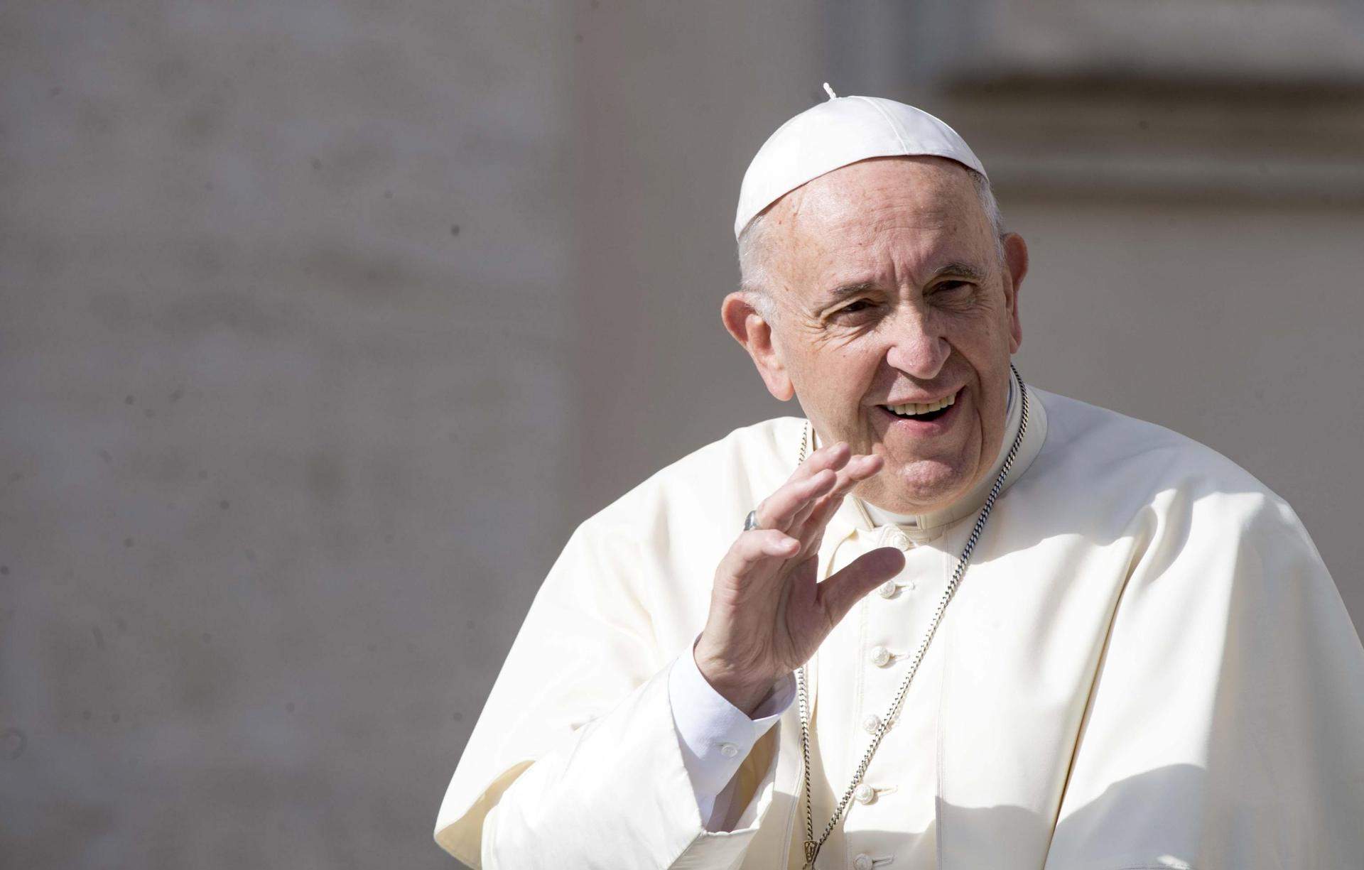 ¿Sabías que el vino de misa que bebía el papa de Roma era catalán? La ...