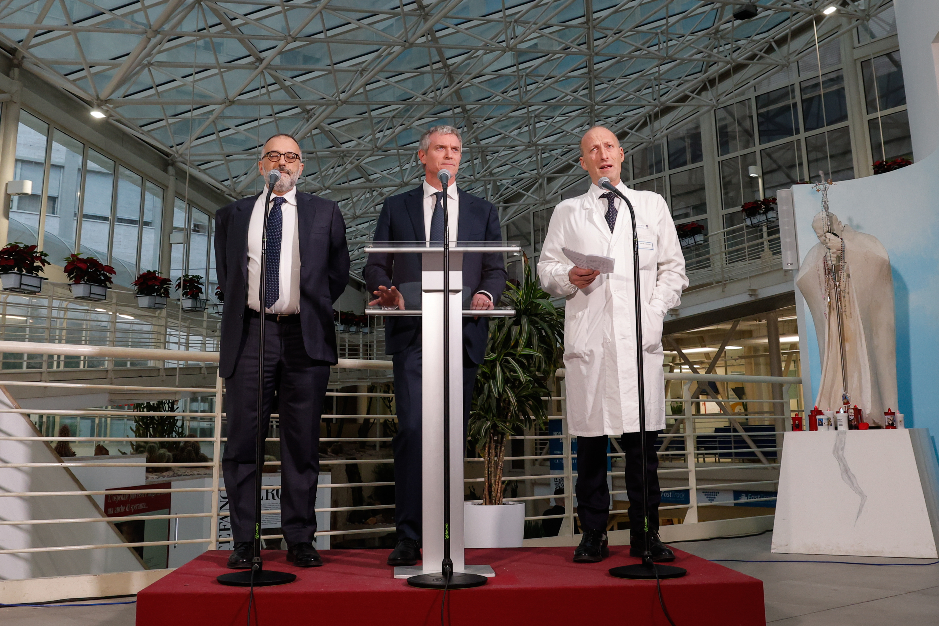 Recovery of speech for pope possible in short time