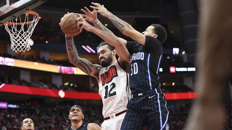 Steven Adams Leads Rockets Rebounding Efforts