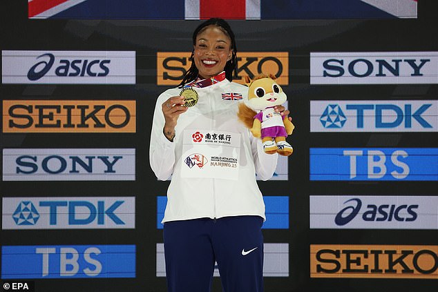 Amber Anning makes history as she claims gold in women's 400m at the ...