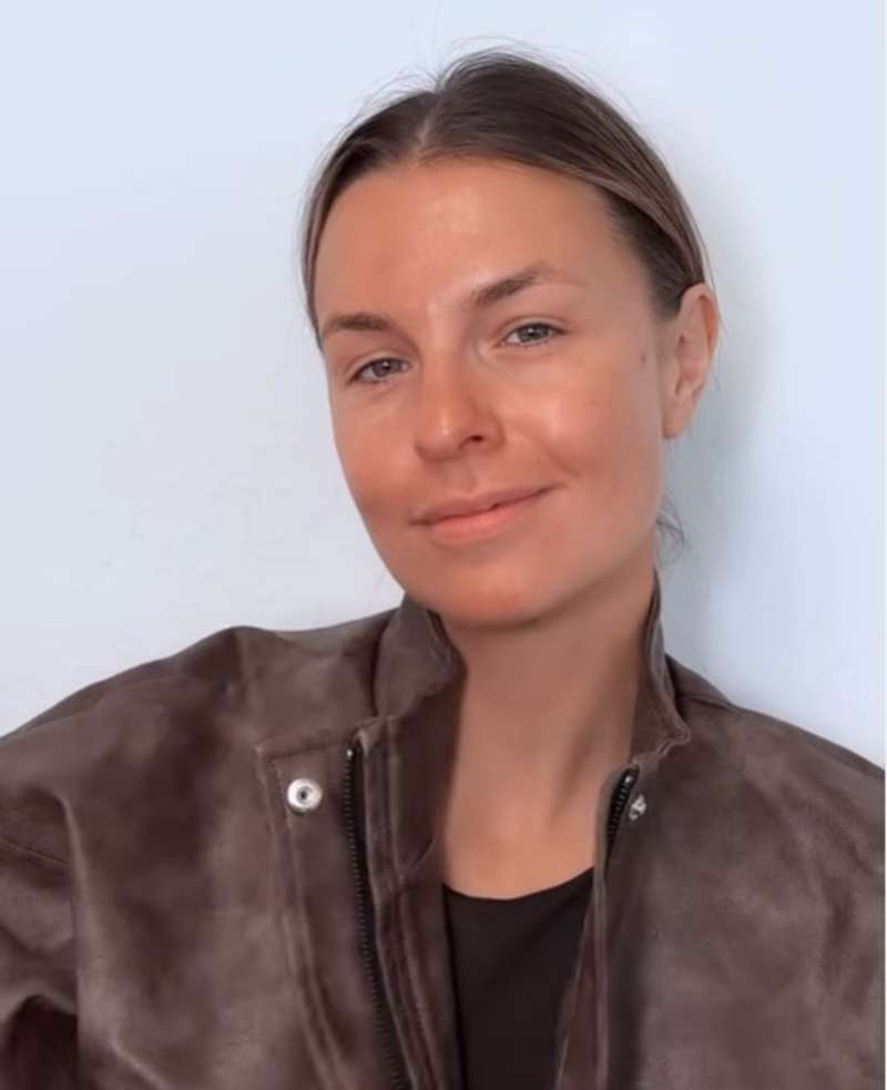 Komplett ohne Make-up: Laura Wontorras Fans erkennen sie kaum