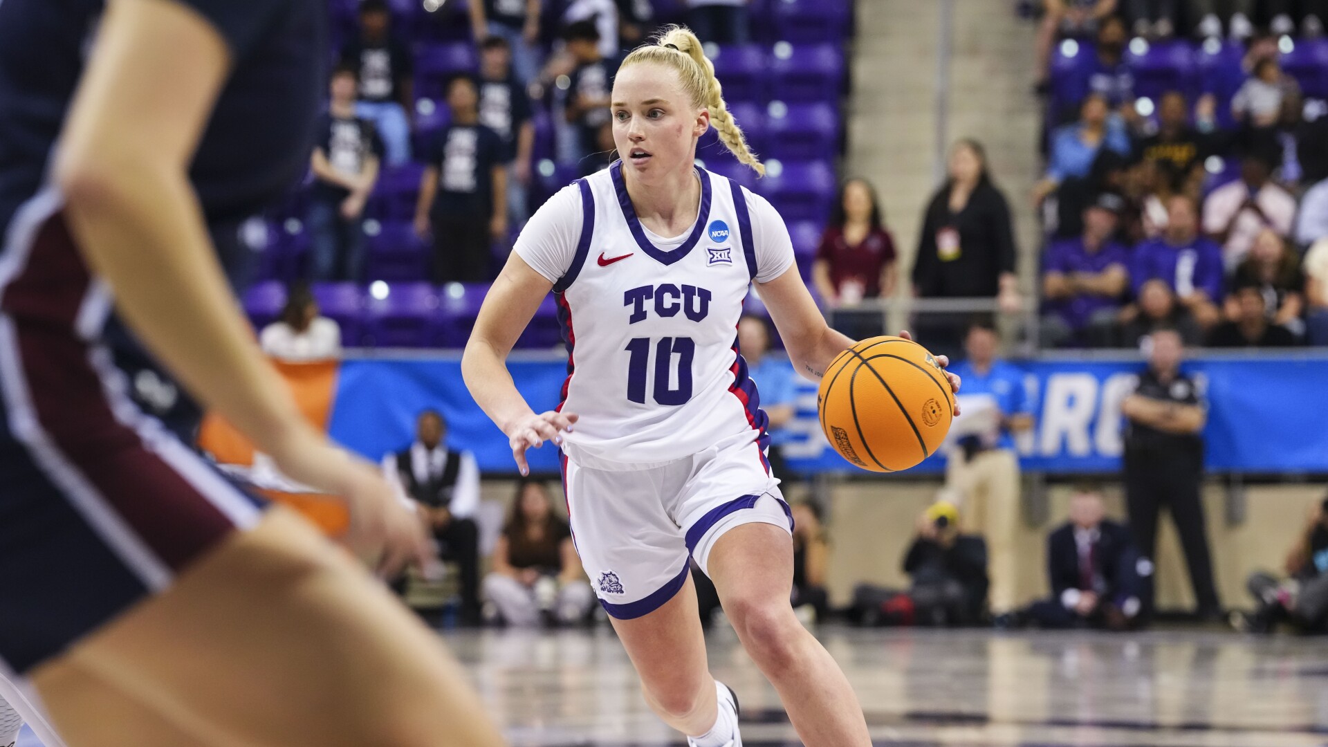 Hailey Van Lith vs. Louisville when TCU guard faces team she went deep ...