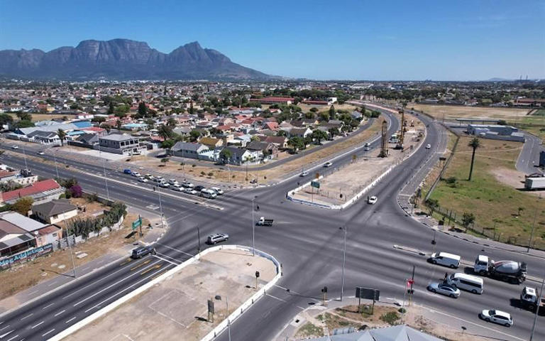 Cape Town traffic: SKY CIRCLE construction begins, warnings on height ...