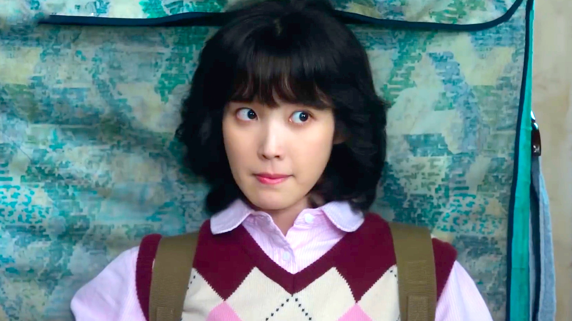 Unusual First Encounter on Netflix’s When Life Gives You Tangerines