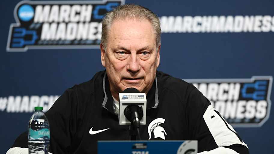 MSU's Izzo Plays Comedian Again With Comment on Pitino Family