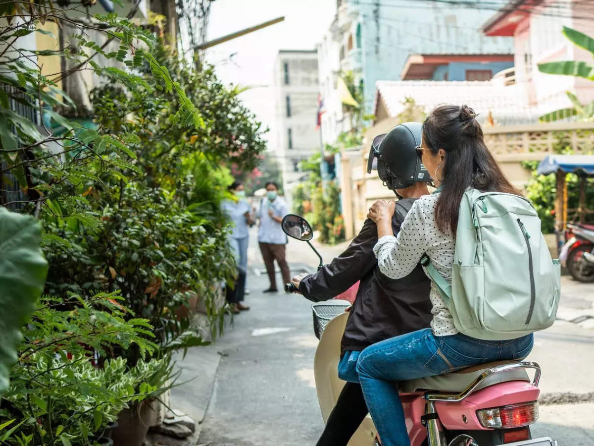 Amid rising cab driver-passenger conflicts, Delhi woman’s ride with female driver turns into ...