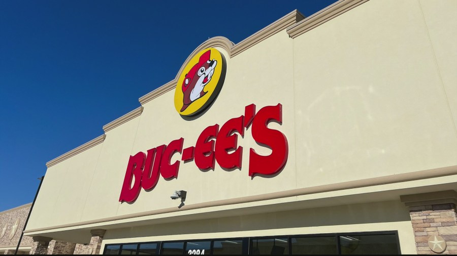 Buc-ee’s suing Missouri business Barc-ee’s for trademark infringement