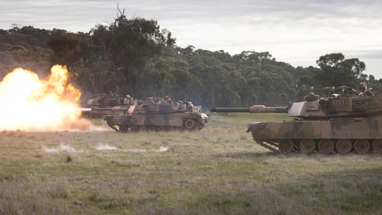 Uncertainty over Australian Abrams tanks donated to Ukraine
