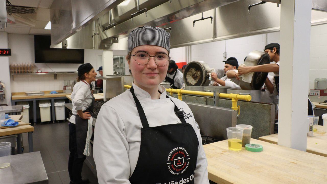 Chefs-in-training cook 6,000 meals in 2 days to combat food insecurity ...