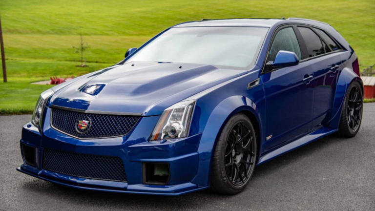 The Cadillac CTS-V Is A Corvette ZR1-Powered Sleeper Wagon
