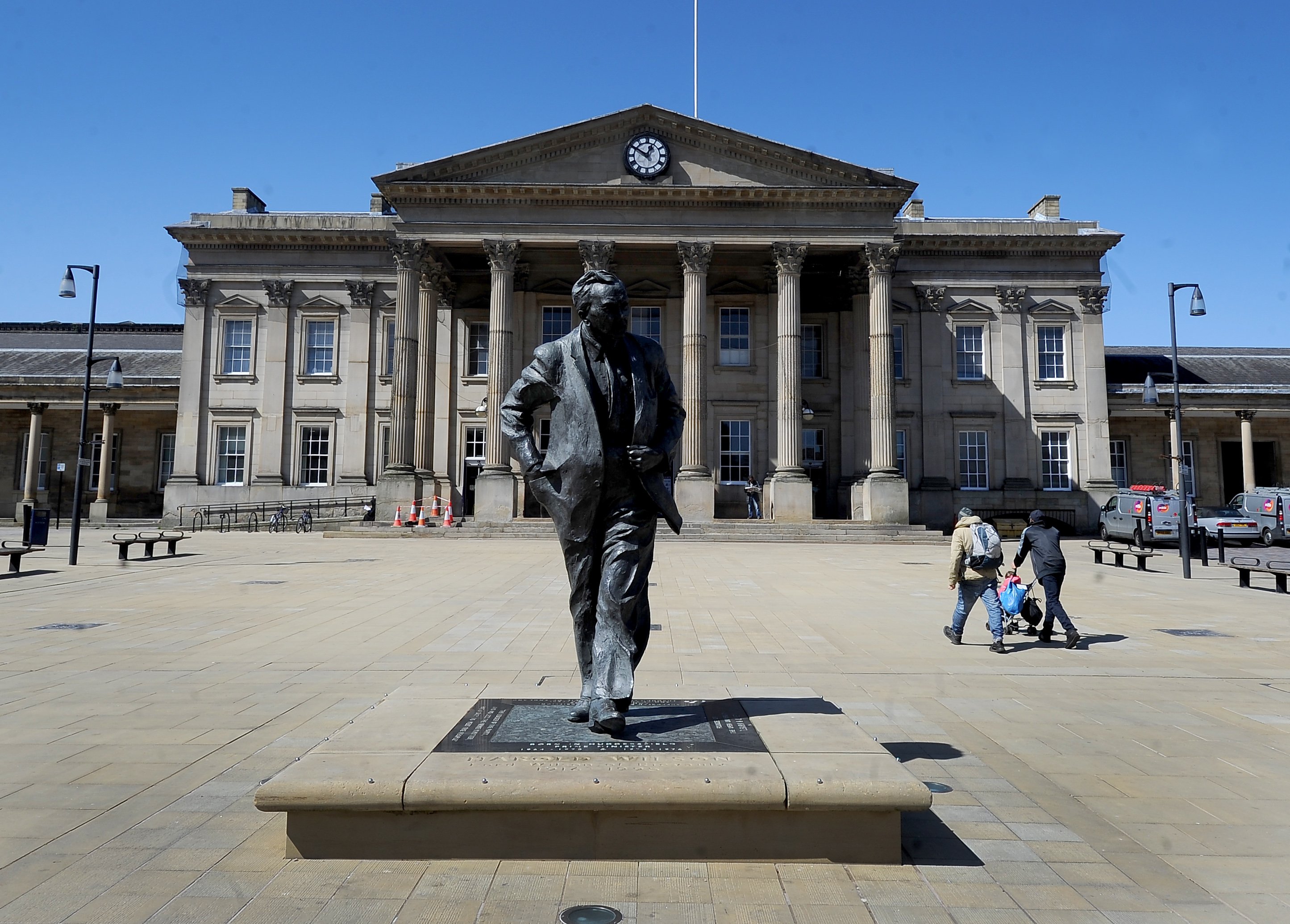 Series of temporary road closures announces for Huddersfield, Holmfirth ...