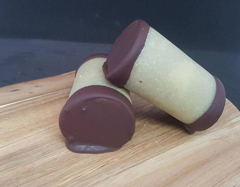 Turn Leftover Cake into Delicious Tree Trunks with This Easy Recipe