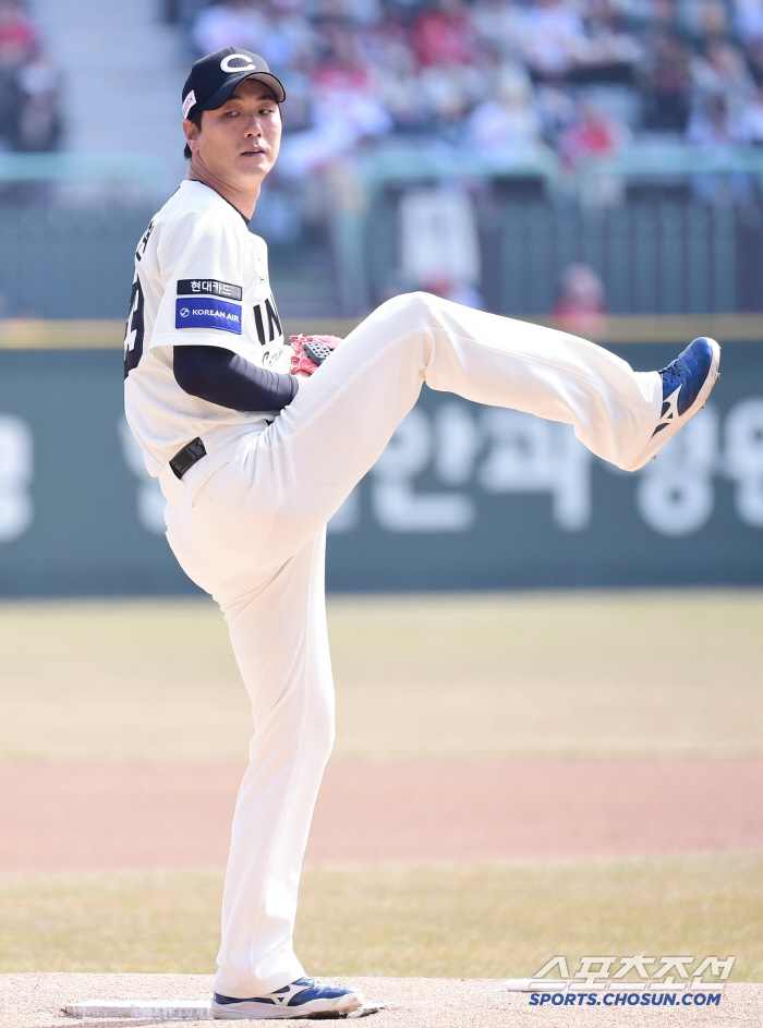 Kim Kwang Hyun's form 15 years ago is crazy! 8K Rejuvenation → SSG Today, starting baseball, 52 ...