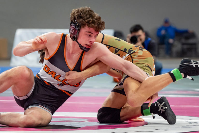 Dallas athlete voted Statesman Journal's boys wrestler of the year