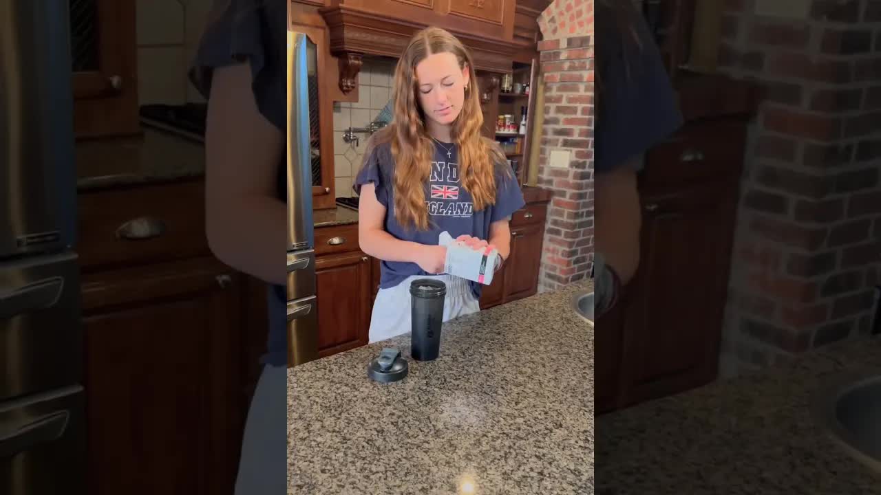 Celsius Strawberry Coconut Energy Drink