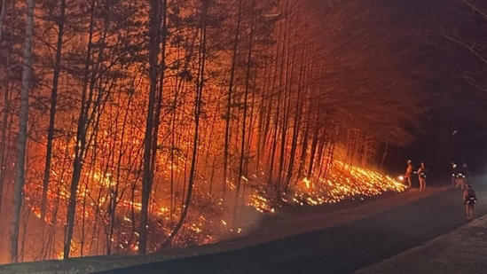 Mandatory evacuation ordered in North, South Carolina over raging ...