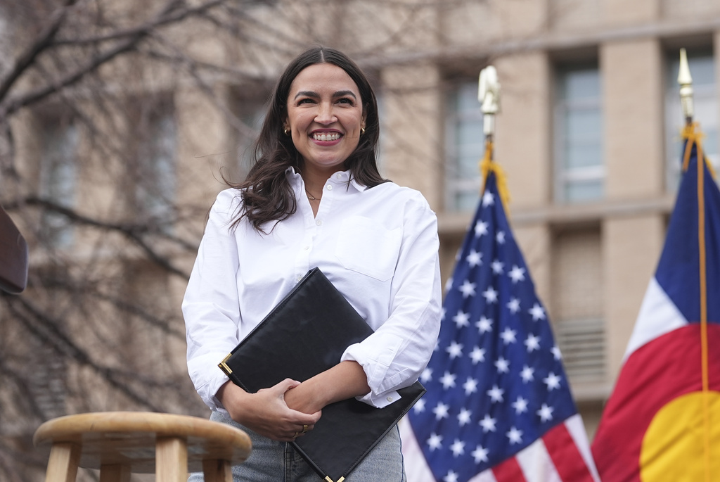 AOC tries to broaden her appeal within a Democratic base spoiling for a ...