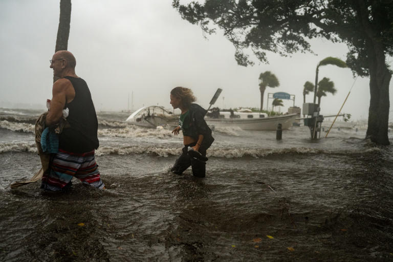 NOAA launches storm surge virtual reality experience