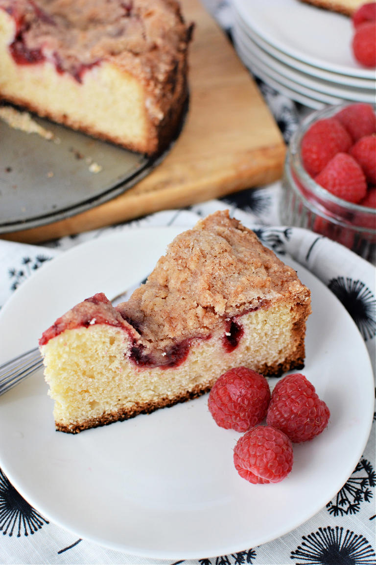 Make this Raspberry Coffee Cake for Easter Brunch!