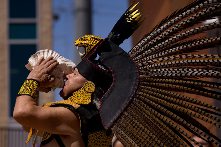 Color, culture, great art: Mexican American Cultural Center opens in ...