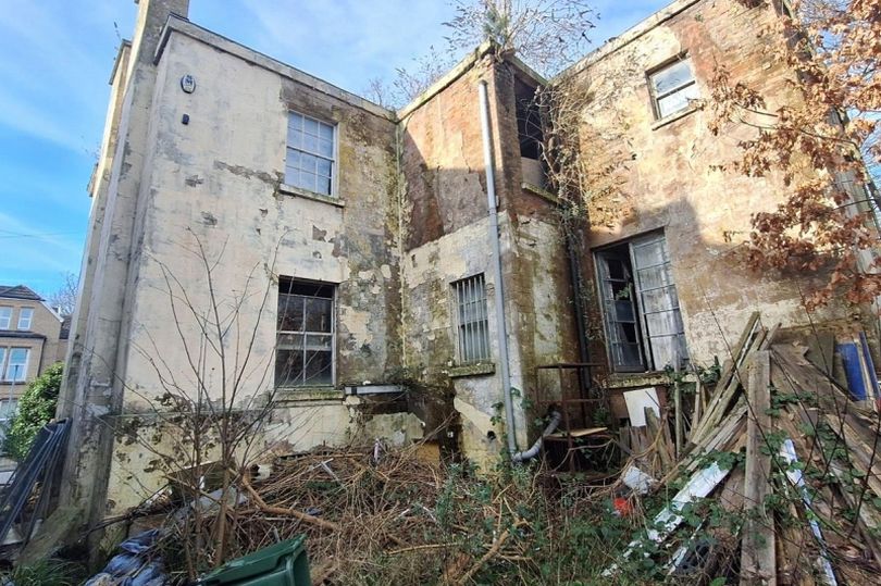 £180,000 rundown mansion could look amazing
