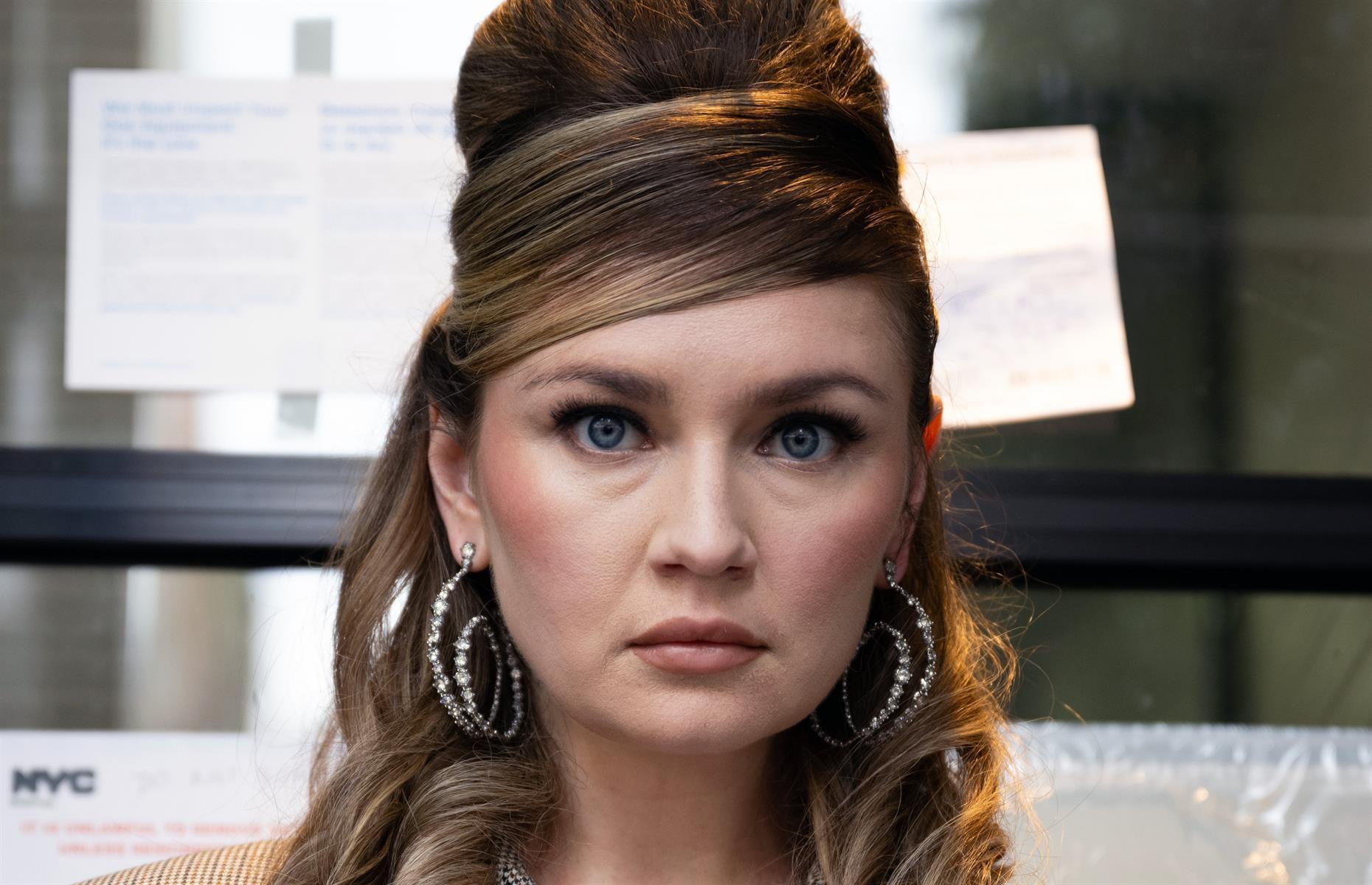 Meet 13 Notorious Scammers Who Faked Their Way To Fortunes