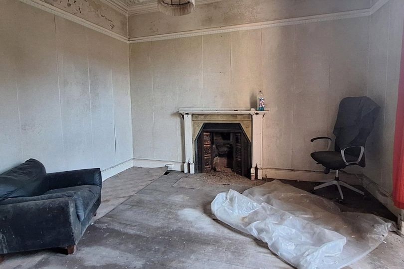 £180,000 rundown mansion could look amazing