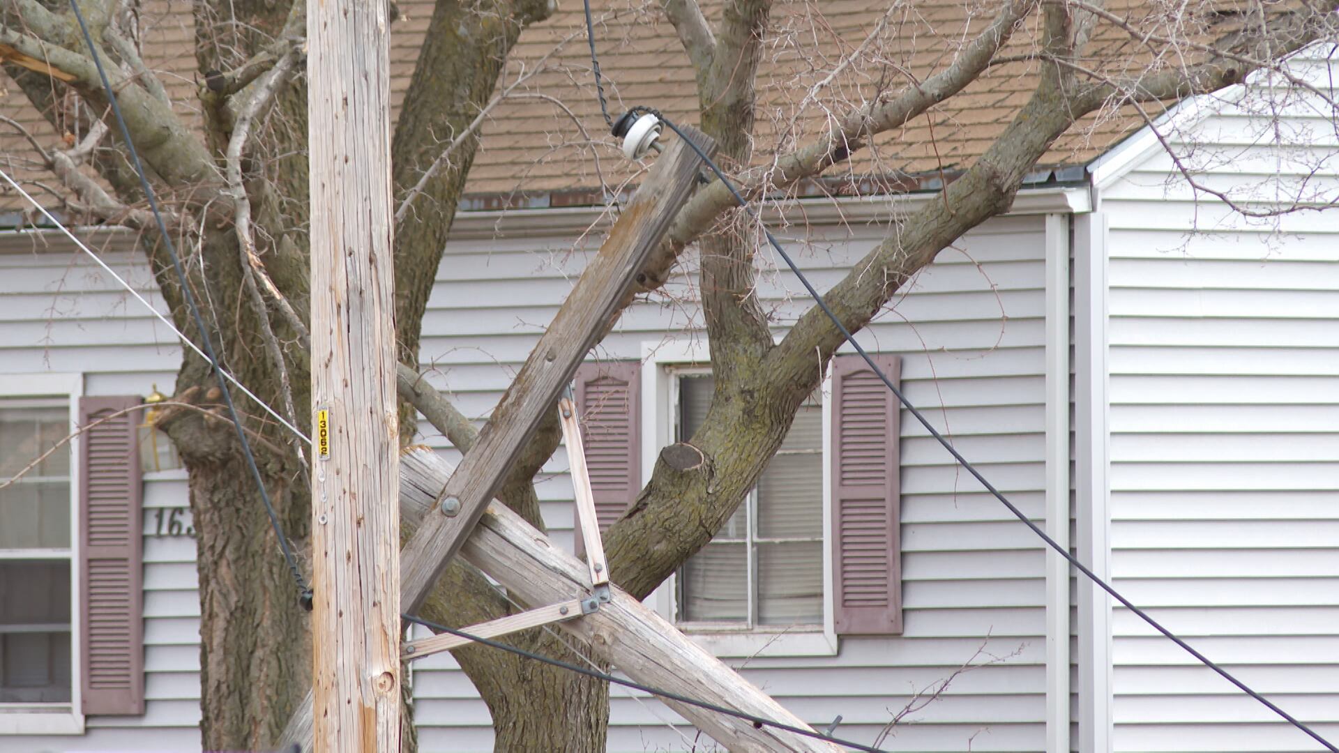 Crews continue to restore power after ‘most destructive weather event ...